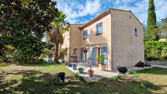 Maison à vendre - Peymeinade - 7 pièces - 5 chambres