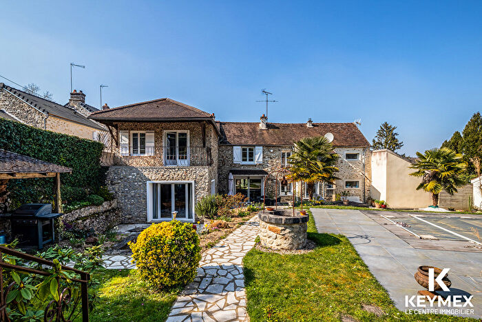 Maison à vendre - Bellefontaine - 8 pièces - 4 chambres