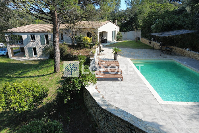 Maison à vendre - Nîmes, Terres de Rouvière, LEau Bouillie - 7 pièces - 5 chambres