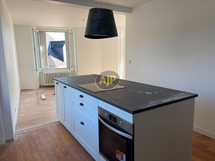 Appartement 4 pièces à Rohan, à louer