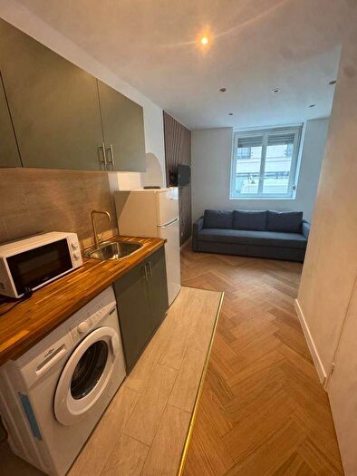 Appartement à louer - Wilson-Rivay, Levallois-Perret - 1 pièce