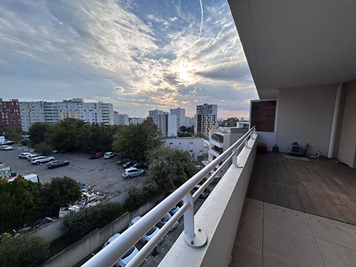 Appartement à vendre - Marseille e , Le Merlan - 2 pièces - 1 chambre