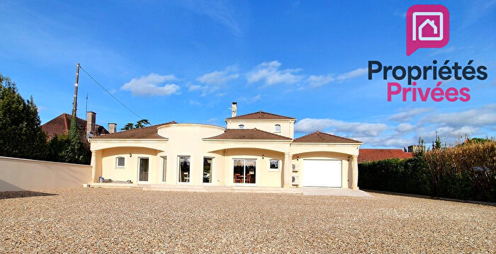 Maison à vendre - Amilly - 7 pièces - 3 chambres