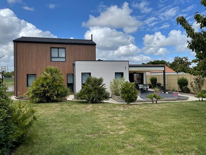 Maison à vendre - Jard-sur-Mer - 5 pièces - 4 chambres