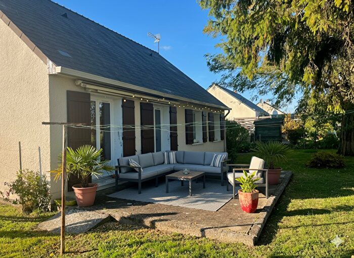 Maison à vendre - Chacé - 4 pièces - 3 chambres