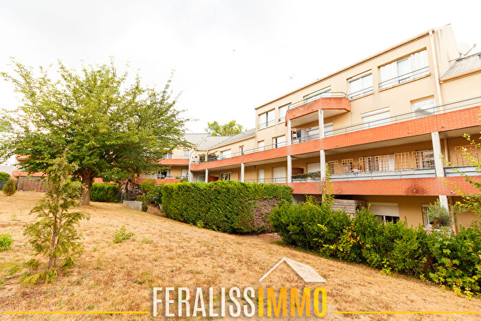 Appartement 3 pièces à Jouy-le-Moutier, Hayette, Bruzacques, Jouannes, Vast, à vendre