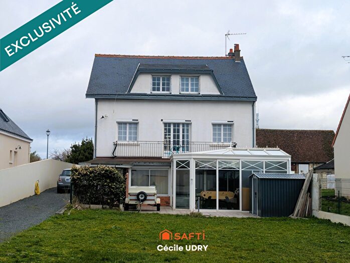 Maison à vendre - La Ville-aux-Dames - 11 pièces - 6 chambres