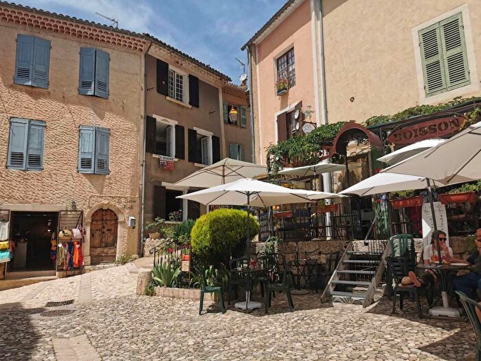 Maison à vendre - Moustiers-Sainte-Marie - 6 pièces - 4 chambres