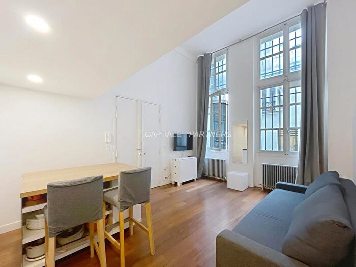 Appartement à louer - Paris e , Odéon, Mabillon - 2 pièces - 1 chambre