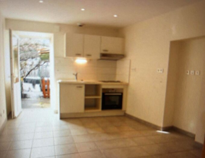Appartement 3 pièces à louer - Saint-Sauveur-de-Montagut