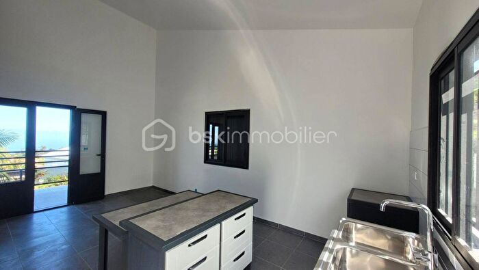 Maison à louer - Les Avirons - 2 pièces - 1 chambre