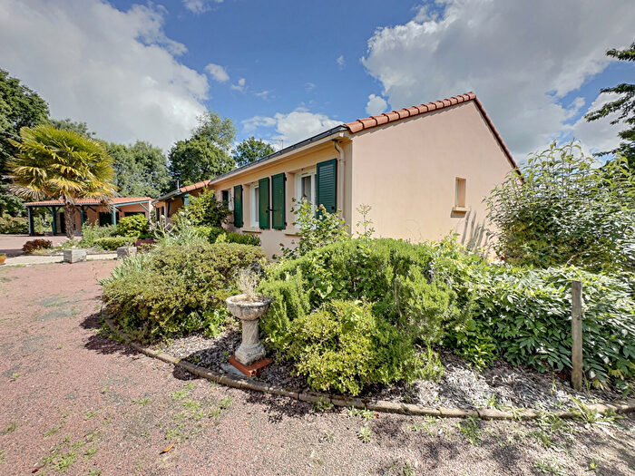 Maison 6 pièces à La Chapelle-Heulin, à vendre