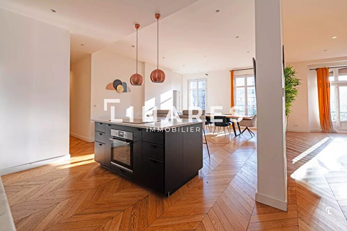 Appartement 5 pièces à vendre - Marseille 8ème, Perier