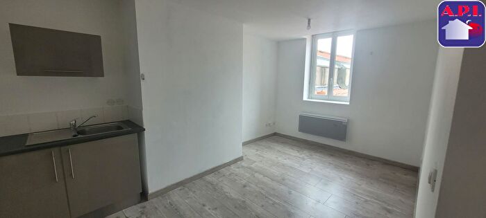 Appartement 2 pièces à Saverdun, à louer
