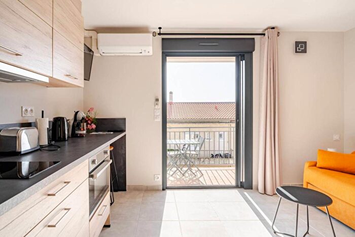 Le Lavandou, Rousset, Four des Maures, Saint-Clair : Appartement 1 pièce à vendre