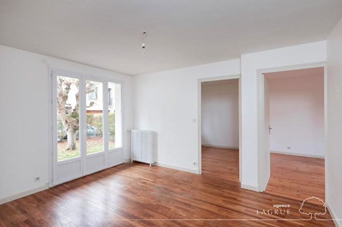 Vichy, Quartier de France : Appartement 4 pièces à louer