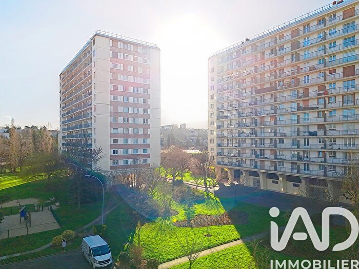 Appartement à vendre - Longjumeau, Centre-ville, Mairie - 3 pièces - 2 chambres