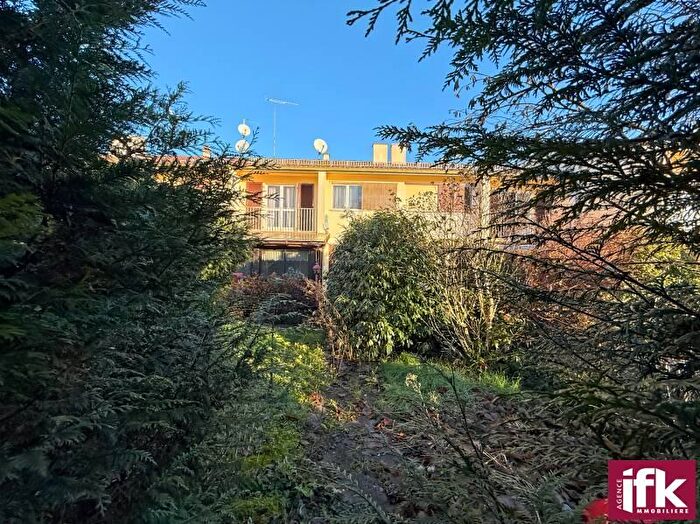 Maison à vendre - Wintzenheim - 5 pièces - 3 chambres