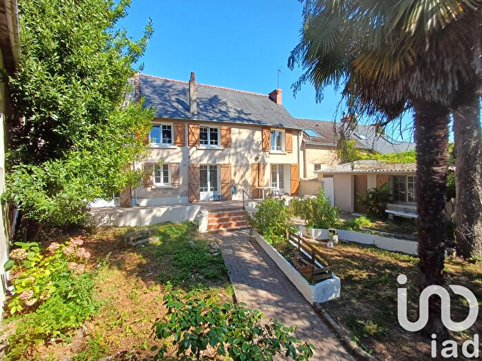 Maison à vendre - Vernantes - 8 pièces - 6 chambres