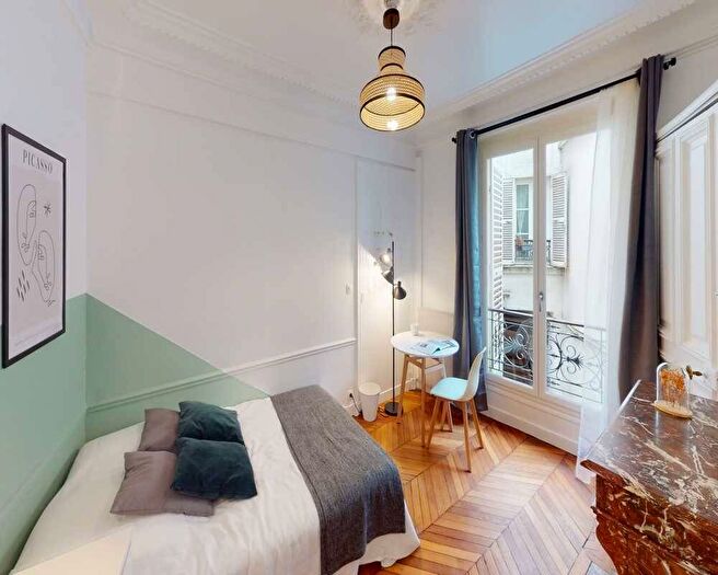 Appartement à louer - Louis Blanc-Aqueduc, Paris ème arrondissement - 4 pièces - 5 chambres