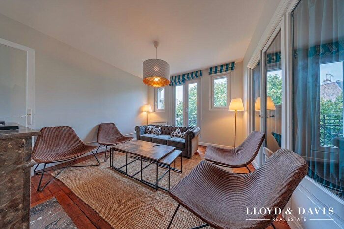 Centre Ville, Reims : Appartement 4 pièces à louer
