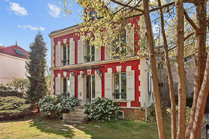 Maison à vendre - Chatou, Sud - 9 pièces - 5 chambres