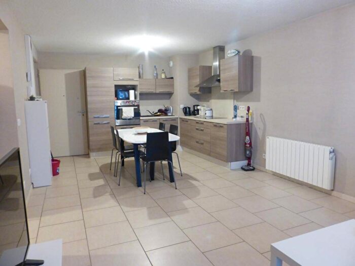 Appartement à louer - Montferrand, Clermont-Ferrand - 2 pièces - 1 chambre