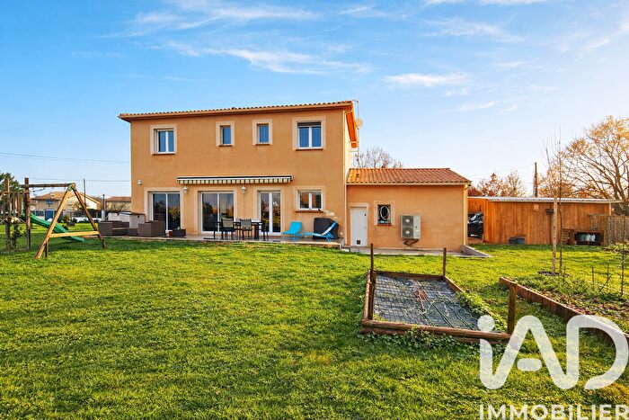 Maison à vendre - Castelsarrasin, Courbieu, Marchés, Gandalou, Saint-Jean - 6 pièces - 5 chambres