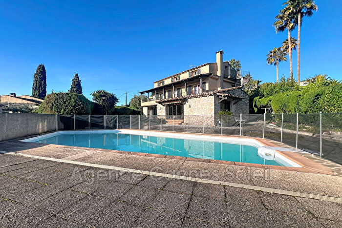 Maison à vendre - Mougins - 10 pièces - 6 chambres