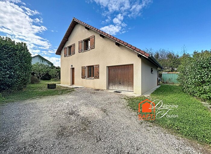 Saint-André-le-Gaz : Maison 5 pièces à vendre