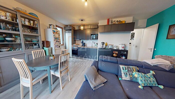 Appartement à vendre - Ostwald - 3 pièces - 2 chambres