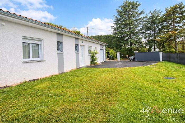 Maison 5 pièces à louer à Saint-Chamond, Izieux, La Varizelle, La Chabure