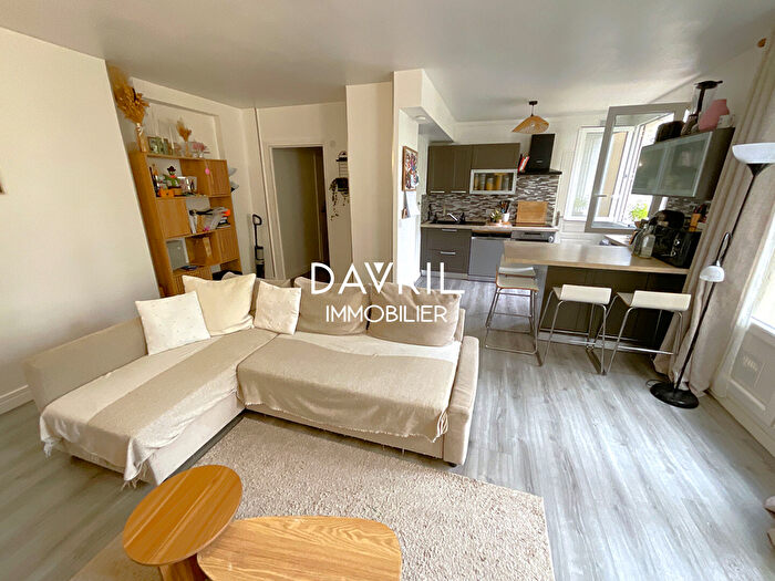Appartement 4 pièces à vendre à Conflans-Sainte-Honorine, Romagné, Renouveau