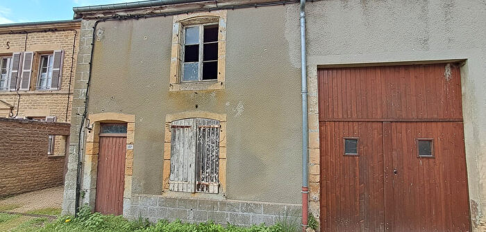 Maison 4 pièces à vendre à Puilly-et-Charbeaux
