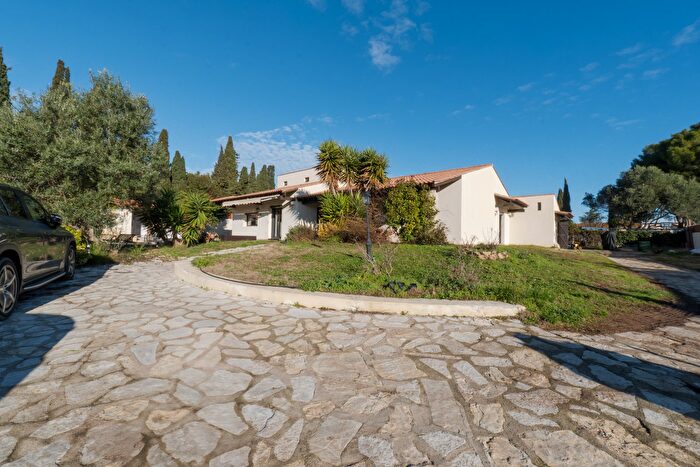 Maison à vendre - Sète, Zone portuaire - 4 pièces - 3 chambres