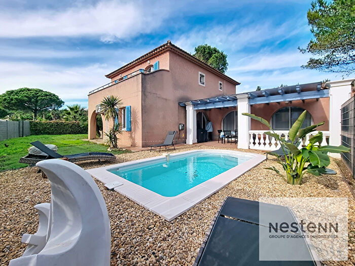 Maison à vendre - Fréjus, Saint-Aygulf - 5 pièces - 4 chambres