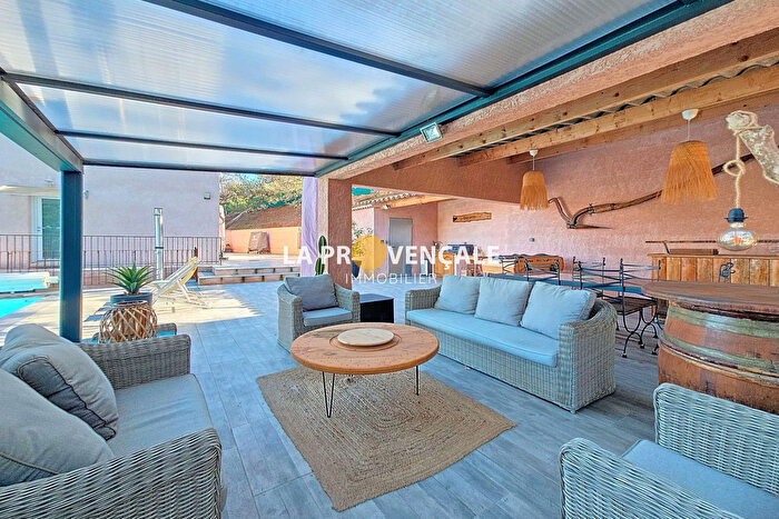 Maison à vendre - Mimet - 7 pièces - 5 chambres