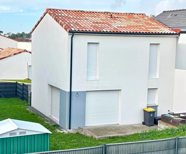 Maison à vendre - Saint-Michel-Chef-Chef - 4 pièces - 3 chambres