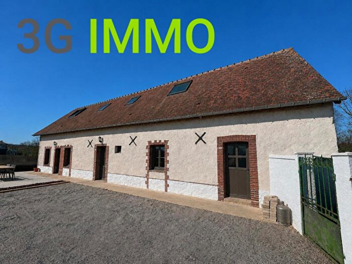 Châteauneuf-en-Thymerais : Maison 5 pièces à vendre