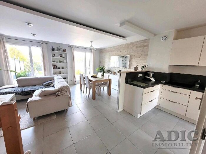 Maison à vendre - Othis - 4 pièces - 3 chambres