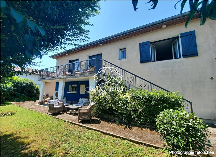 Décines-Charpieu, La Soie Montaberlet : Maison 7 pièces à vendre