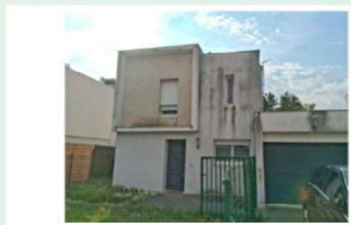 Bourgoin-Jallieu, L'Oiselet, La Maladière, La Grive - Maison 5 pièces à louer
