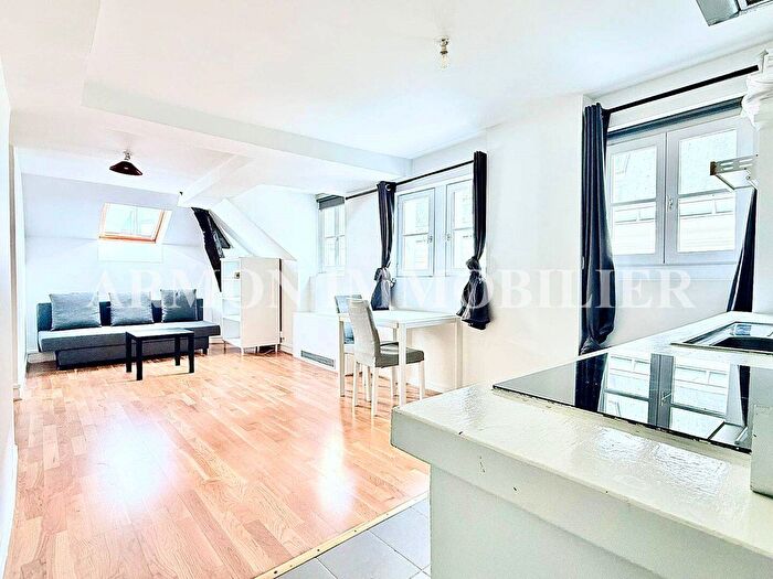 Vendôme, Paris 1er arrondissement : Appartement 1 pièce à louer