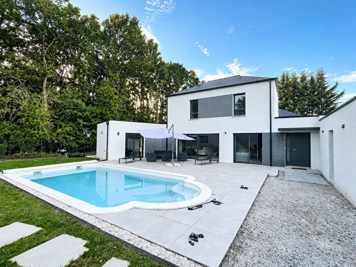 Ligné : Maison 8 pièces à vendre