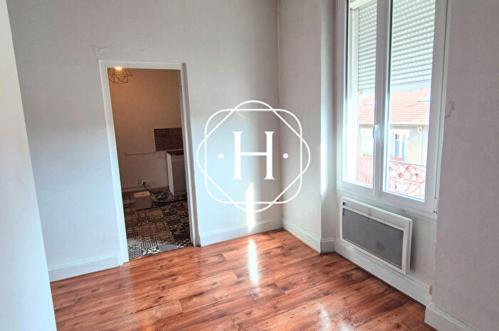 Appartement à louer - Lyon e , Laënnec, Mermoz - 1 pièce