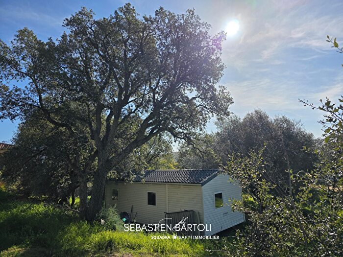 Maison à vendre - Zonza - 6 pièces - 3 chambres