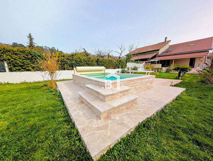 Maison à vendre - Bourgoin-Jallieu, Champfleuri et sa ceinture verte - 4 pièces - 3 chambres