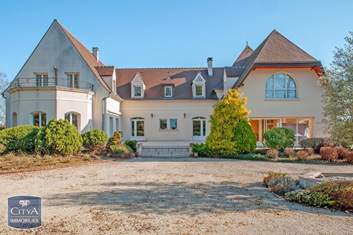 Crépy-en-Valois, Prévert, Vassal - Maison 9 pièces à vendre