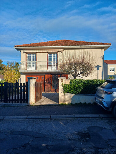 Maison à vendre - Thiers - 5 pièces - 4 chambres