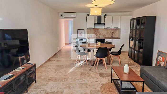 Maison à vendre - Sainte-Cécile-les-Vignes - 3 pièces - 2 chambres